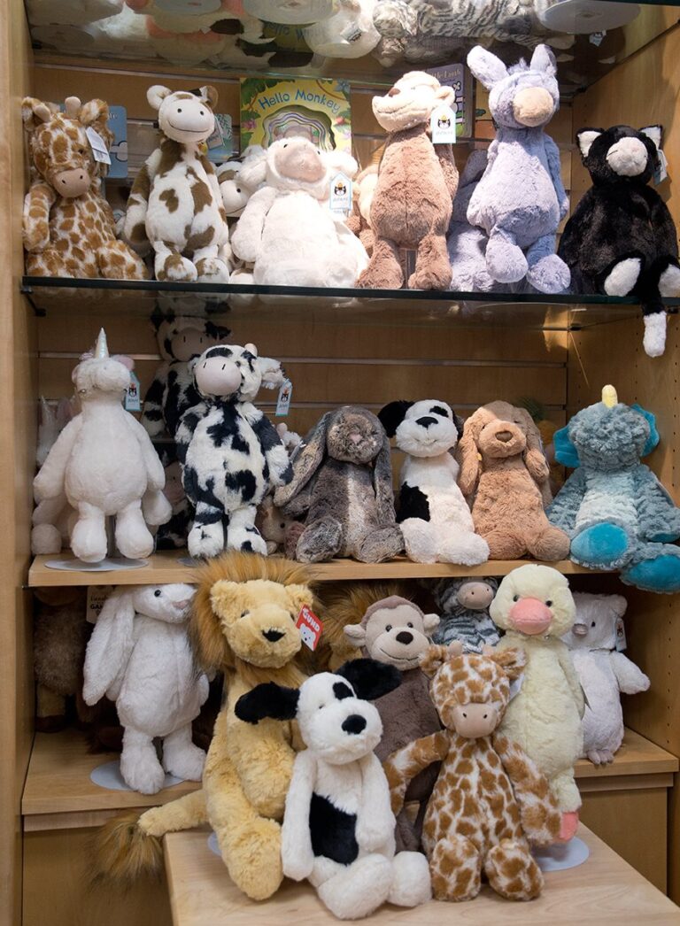 Gift Shop - Emerson Health